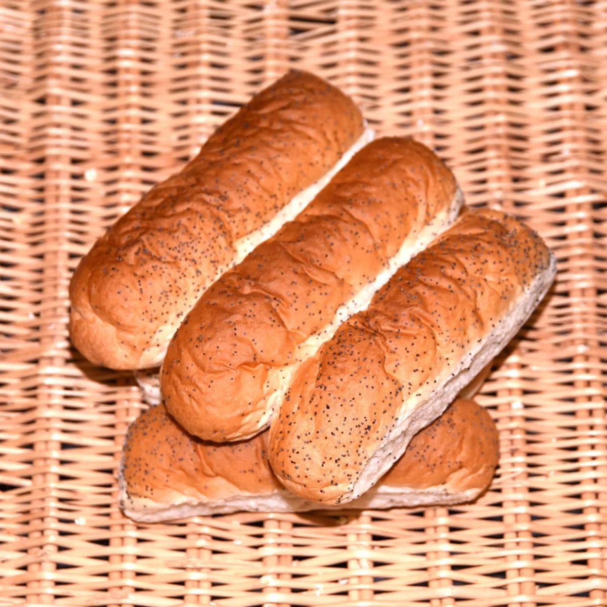 White Floured Baps – Swales Group